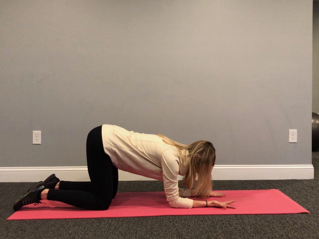 5 Essential Stretches for New Moms: Relieve Tightness and Improve ...